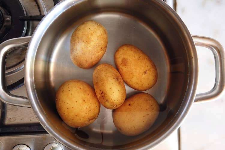 Salada de Batata (versão Alemã) - Cozinha Técnica