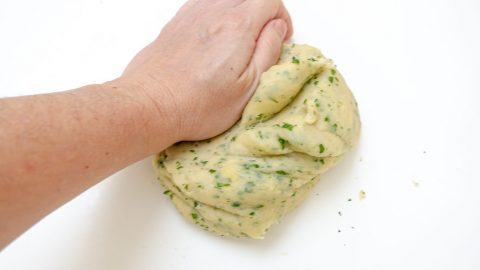 Bolinha de Queijo - Cozinha Técnica